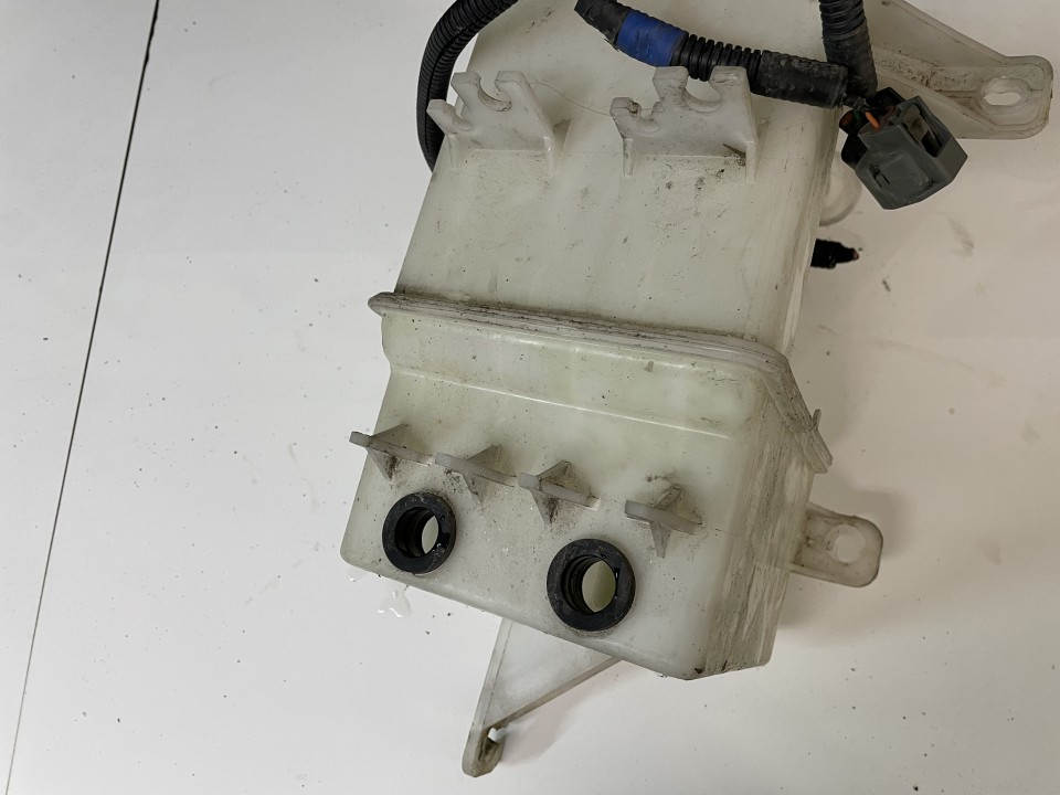 96627002 used Windshield Washer Reservoir tank (WASHER BOTTLE ...