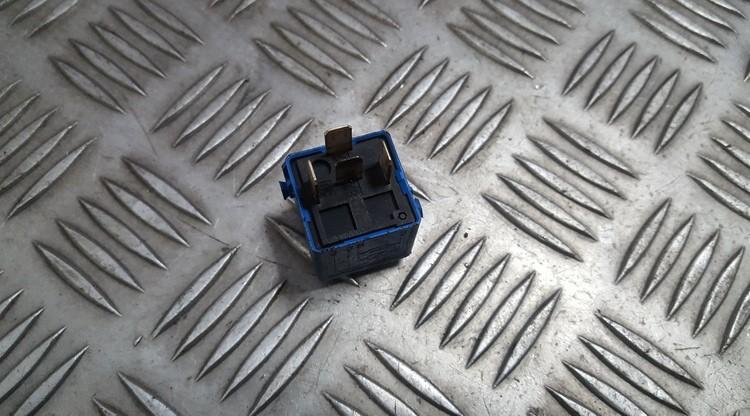 61368364581 61.36-8364581, 6136-8364581 Relay module BMW 5-Series 1997 ...