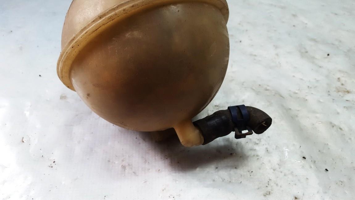 1h0121407 used Expansion Tank coolant (RADIATOR EXPANSION TANK BOTTLE ...