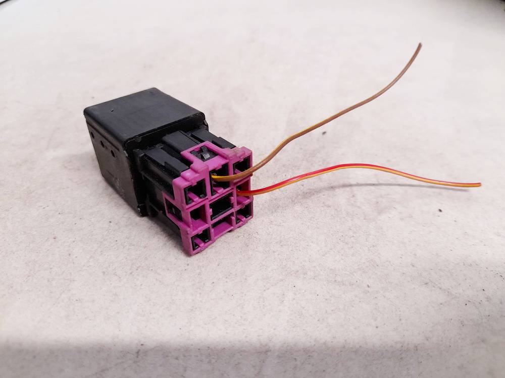 443951307a 3sb004885-02, 3sb00488502 Relay module Audi 100 1993 ...