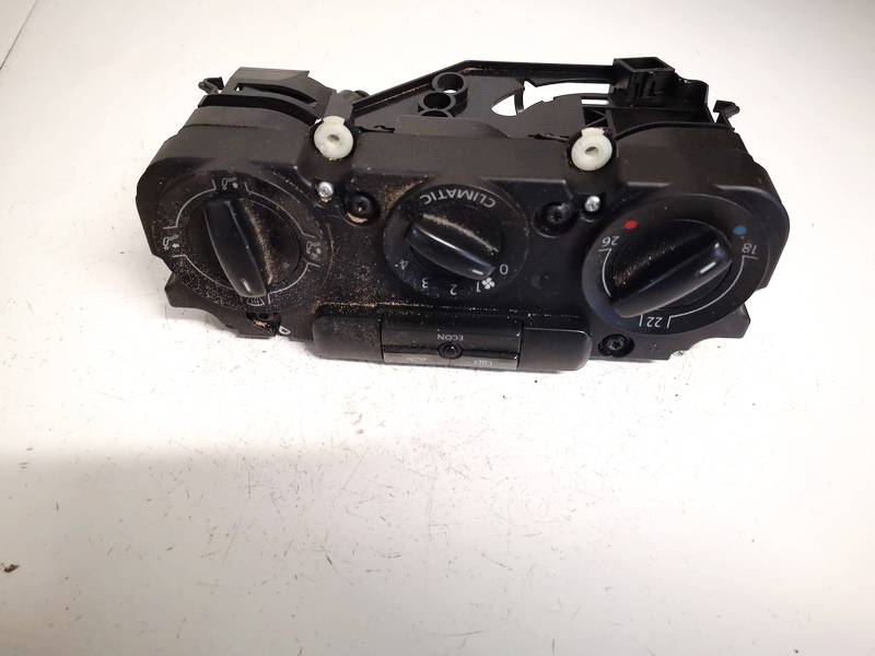 Volkswagen Caddy 2006 Climate Control Panel (heater control switches ...