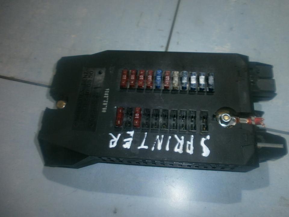 A9015400350 Fuse box Mercedes-Benz Sprinter 2002 2.0L - EIS00021092 ...