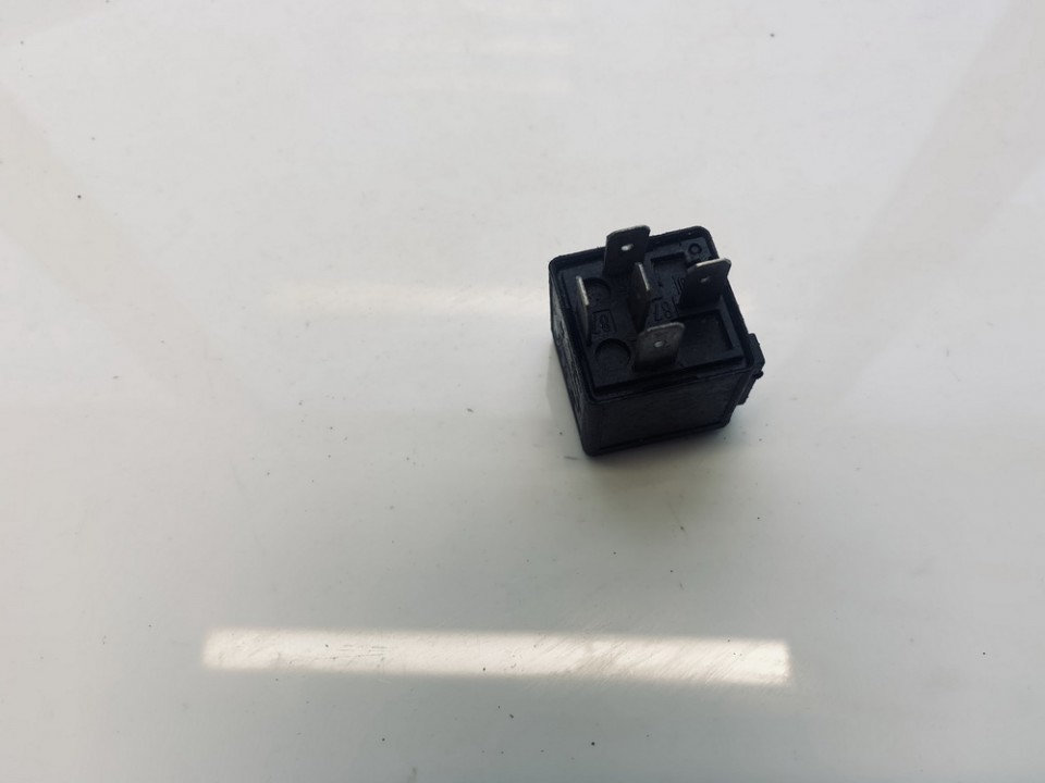 vf445f11 vf4-45f11 Relay module Nissan Altima 1999 2.4L - EIS01281123 ...