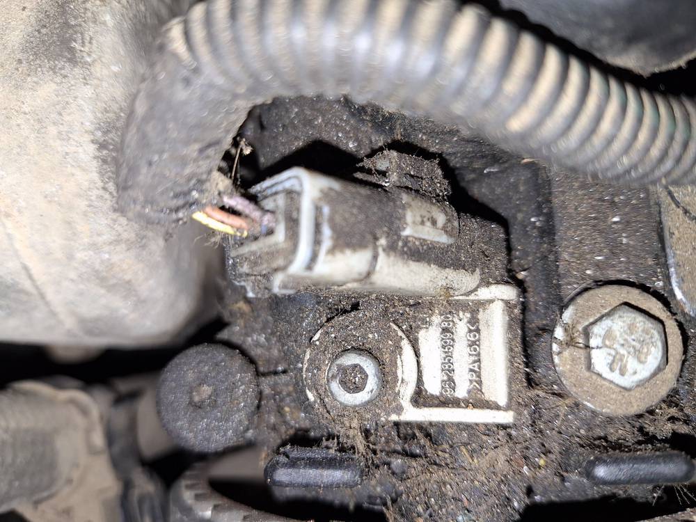 9628559980 used Camshaft position sensor Citroen C5 2006 2.0L ...