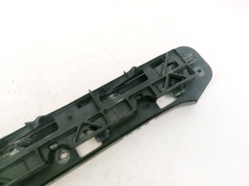 1T0807049 USED Front Bumper mounts Volkswagen Caddy 2007 1.9L ...