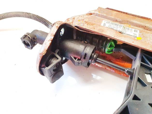 6q0721388 used Master clutch cylinder Skoda Fabia 2008 1.4L ...