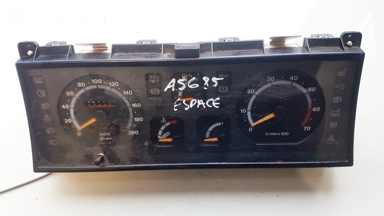 USED USED Speedometers - Cockpit - Speedo Clocks Instrument Renault ...