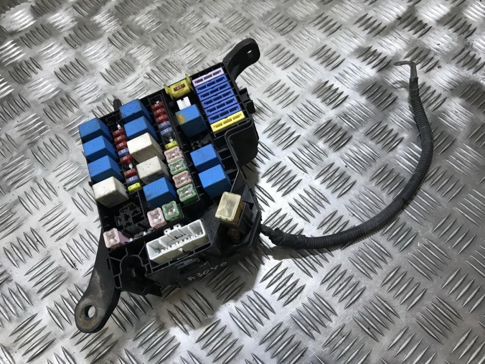 9120017362 j26, 3x30714 Fuse box Hyundai Matrix 2003 1.5L 30EUR ...