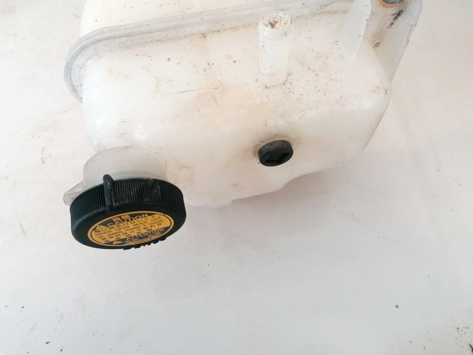1648033030 16480-33030 Expansion Tank coolant (RADIATOR EXPANSION TANK ...