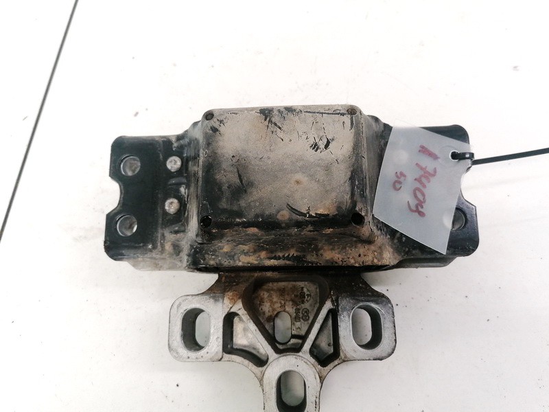 USED USED Engine Mounting and Transmission Mount (Engine support ...