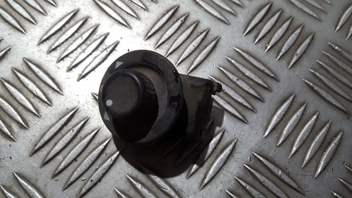 5010271228 Truck - Renault Magnum 2001 Wing mirror control switch ...