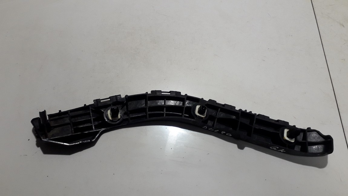 525750F020 52575-0F020 Rear Bumper mounts (BUMPER BRACKET) left Toyota ...