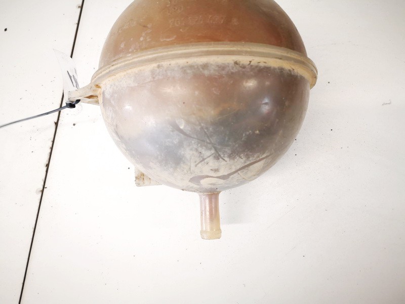 701121407b used Expansion Tank coolant (RADIATOR EXPANSION TANK BOTTLE ...