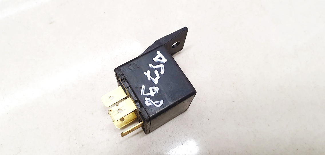 s0216 792-1c Relay module Audi 100 1989 2.0L - EIS00951378 | Used Auto ...