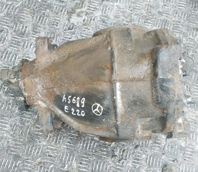 a2303510005 used Rear differential assembly Mercedes-Benz E-CLASS 2005 ...