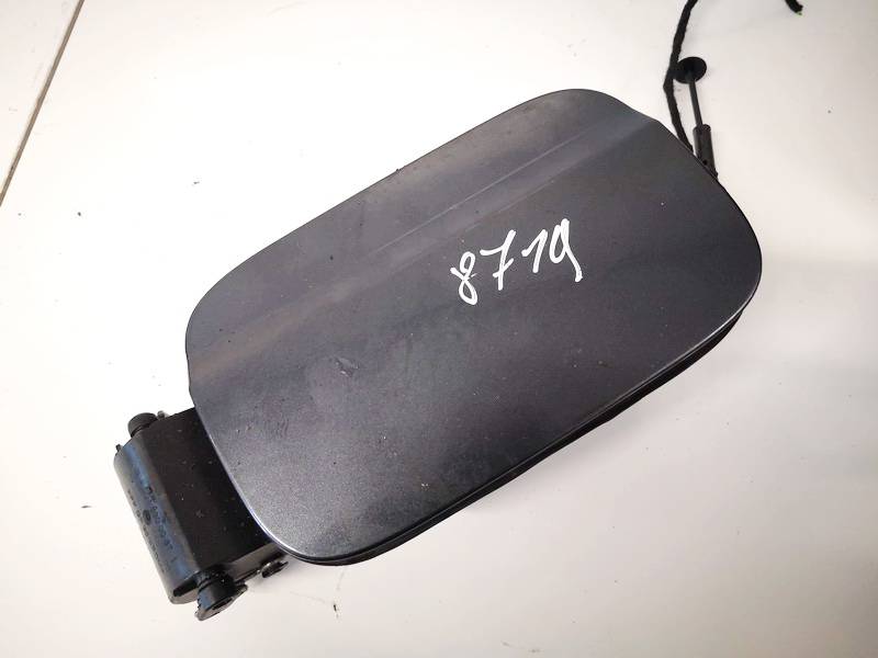 A0005846517 Mercedes-Benz C-CLASS 2008 Fuel door Gas cover Tank cap ...