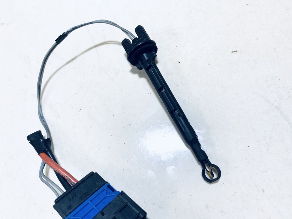 N100468L used Intake Air Temperature Sensor (Cabin Air Temperatur ...