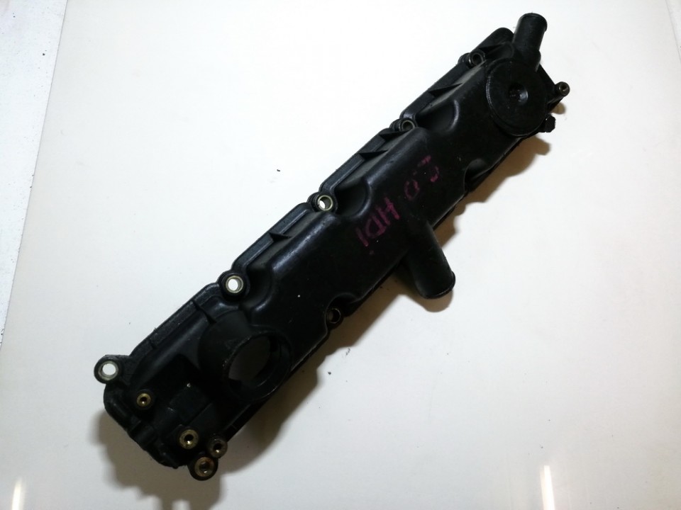 9630142180 used Valve cover Citroen C5 2001 2.0L - EIS00681463 | Used ...