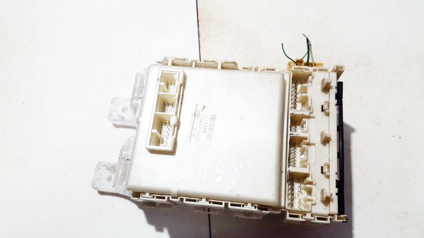 8273047290 2074-6k11 Fuse box Toyota Prius 2007 1.5L - EIS00781527 ...