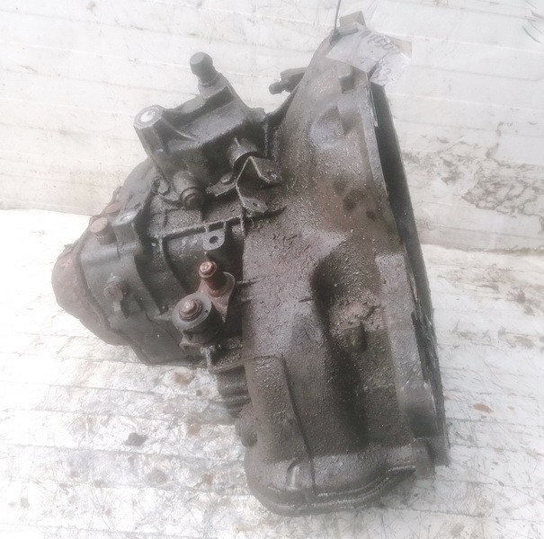 F13 used Gearbox Opel Astra 1999 1.6L - EIS01480154 | Used Auto Parts Shop