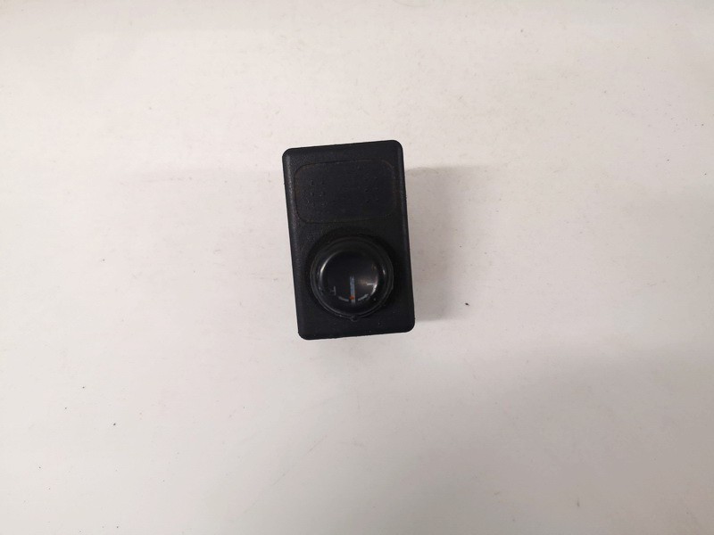 used used Wing mirror control switch (Exterior Mirror Switch) Nissan X ...