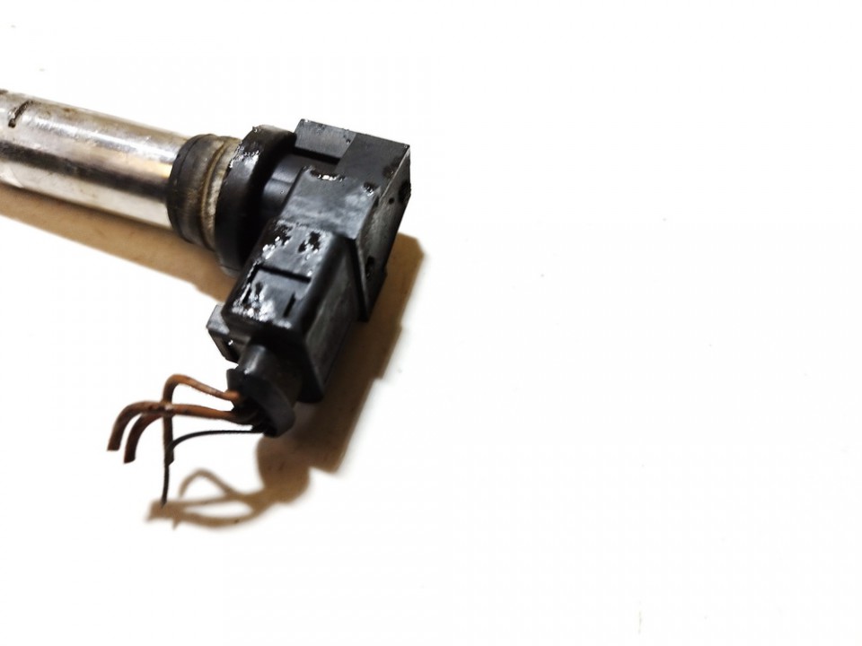 036905715 USED Ignition Coil Volkswagen Jetta 2006 1.6L - EIS01531598 ...