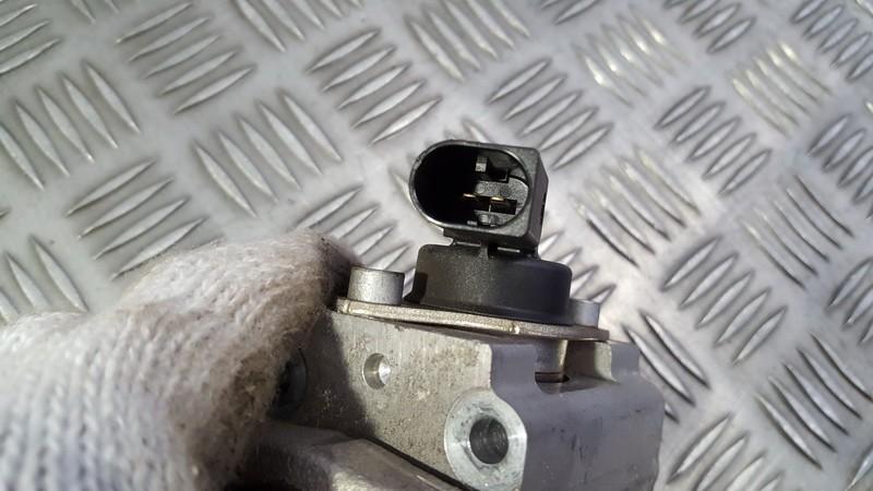 03C127025L 0261520024 High Pressure Injection Pump Volkswagen Golf 2004 ...