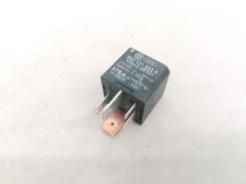 3D0951253A USED Relay module Volkswagen Touran 2003 2.0L - EIS01411642 ...