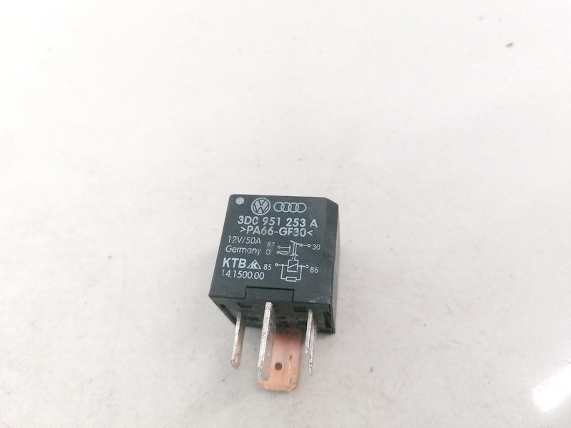 3D0951253A USED Relay module Volkswagen Touran 2003 2.0L - EIS01411642 ...