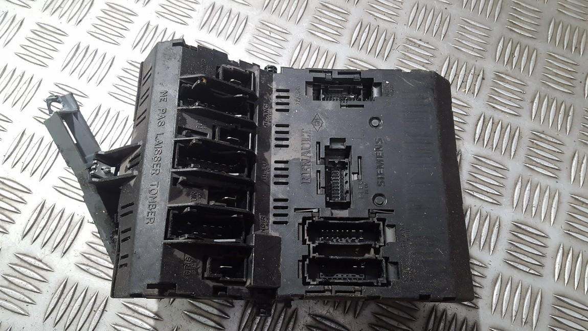 7703297786j s103600301a Fuse box Renault Scenic 1998 1.6L - EIS00471645 ...