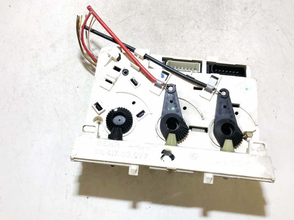 863160015 used Climate Control Panel (heater control switches) Mazda ...