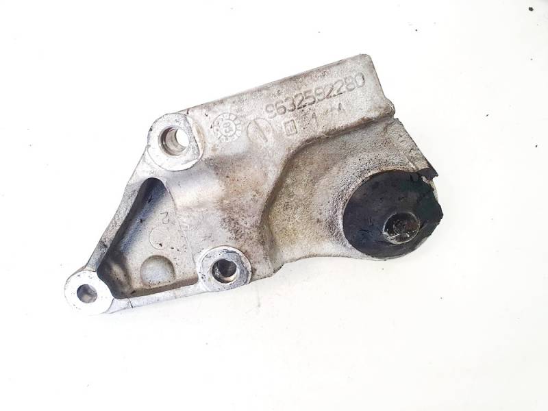 9632592280 used Engine Mount Bracket and Gearbox Mount Bracket Peugeot ...