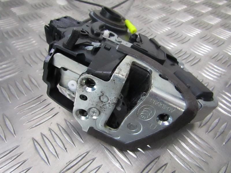 a046693 used Door Lock Mechanism - rear right side Toyota Auris 2008 1 ...