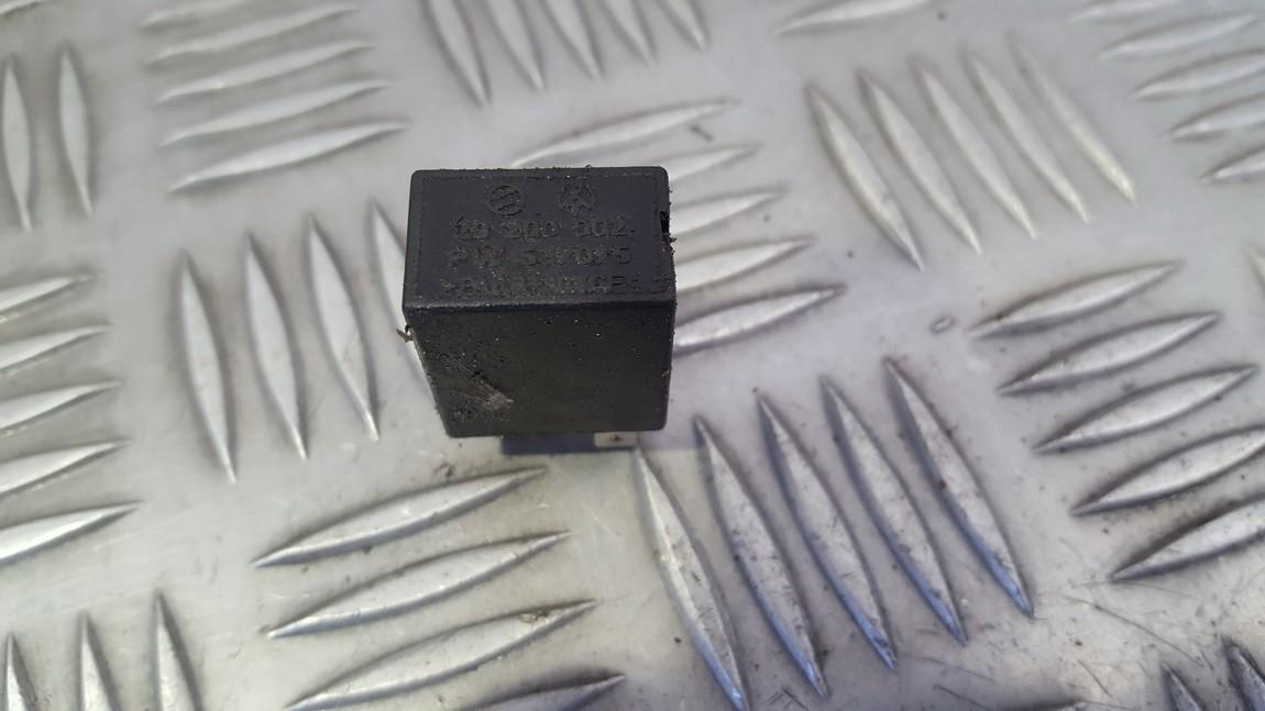 pw537075 29200002 Relay module Proton Persona 1998 - EIS00381717 | Used ...