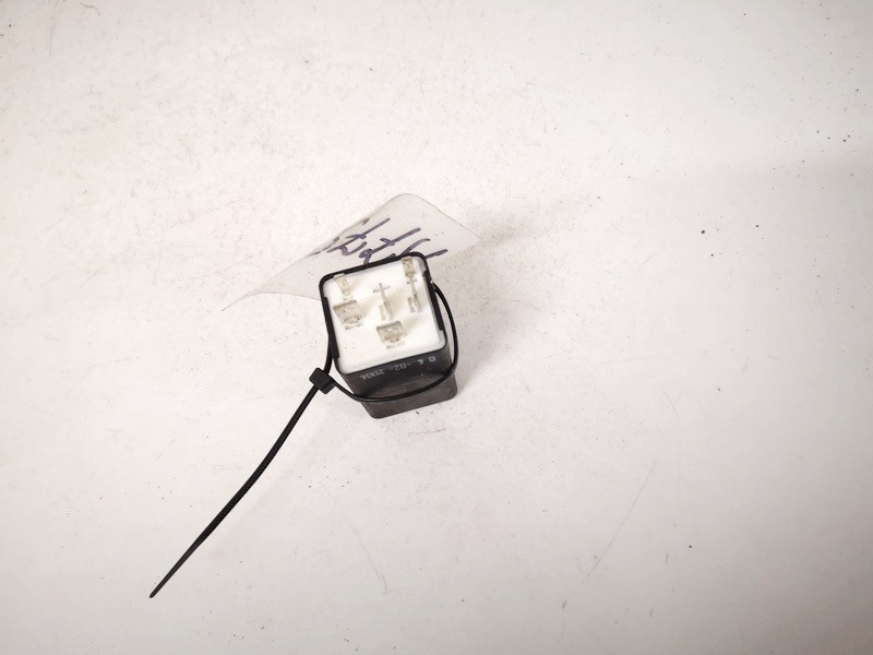 4a0951253 898700000 Relay module Audi A6 2004 2.4L 4EUR EIS01550173 ...