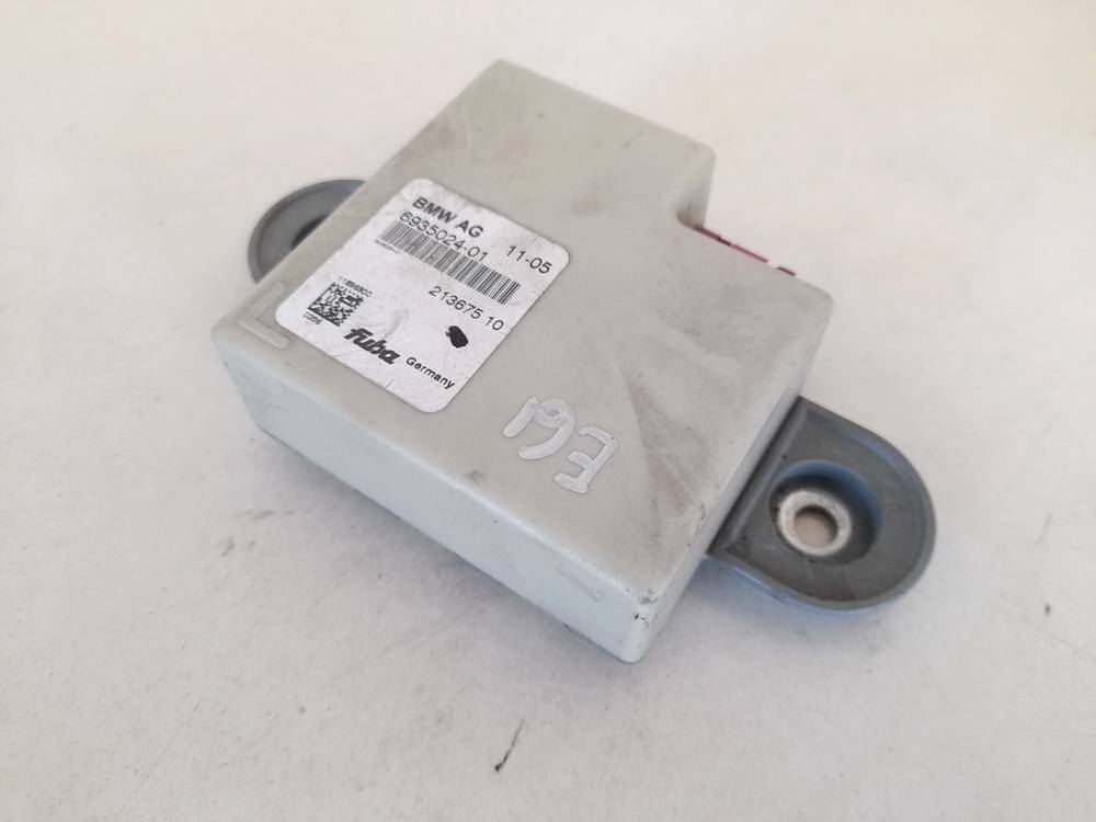 693502401 6935024-01, 21367510 Antenna Module Unit BMW 5-Series 2006 ...