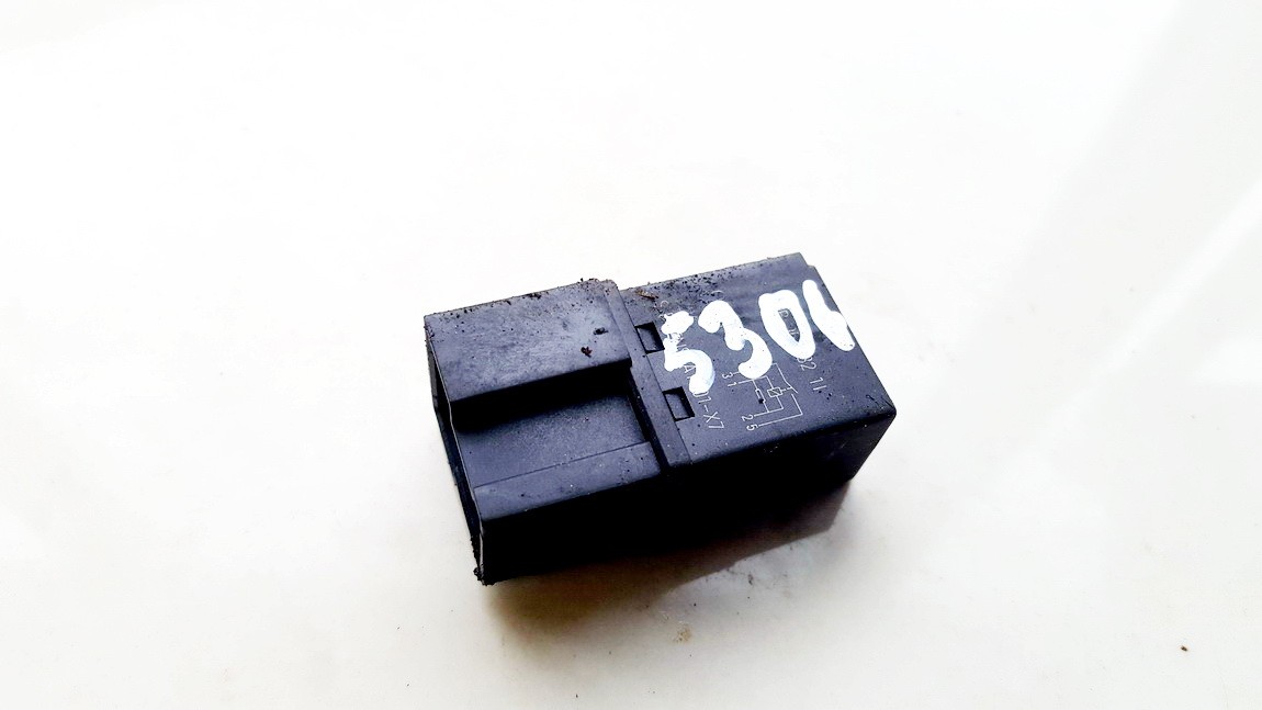 V23074 USED Relay module Volvo S40 1999 1.9L - EIS00811766 | Used Auto ...