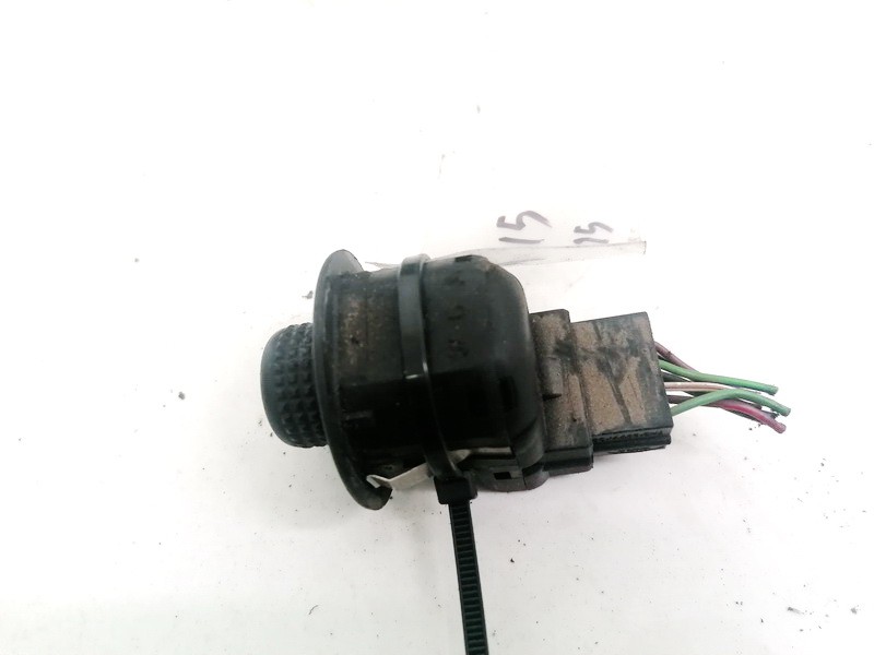 93BG17B676BB USED Wing mirror control switch (Exterior Mirror Switch ...