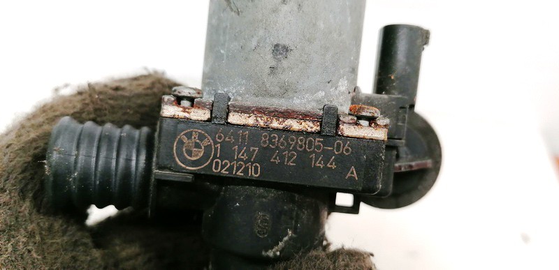 1147412144 64.11-8369805-06 Heater Control Valve (Auxillary Heating ...