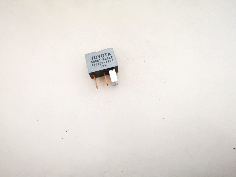 9098702028 90987-02028, 156700-3290 Relay module Toyota Avensis Verso ...