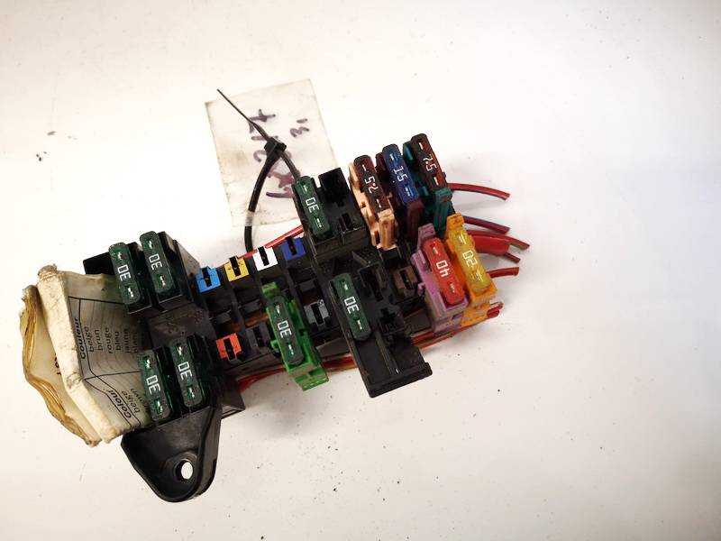 2035400050 used Fuse box Mercedes-Benz C-CLASS 2002 2.0L - EIS01891887 ...