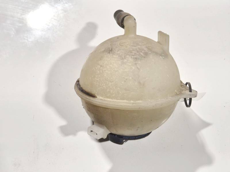 1h0121407c used Expansion Tank coolant (RADIATOR EXPANSION TANK BOTTLE ...