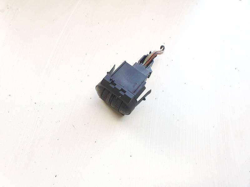 1k0941333 used Headlight Range Control Light Controller Lighting ...