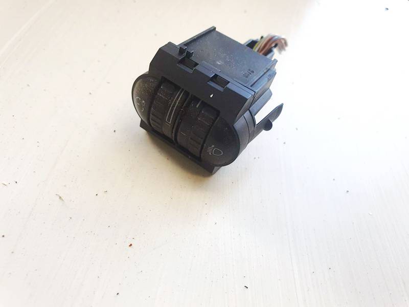 1k0941333 used Headlight Range Control Light Controller Lighting ...
