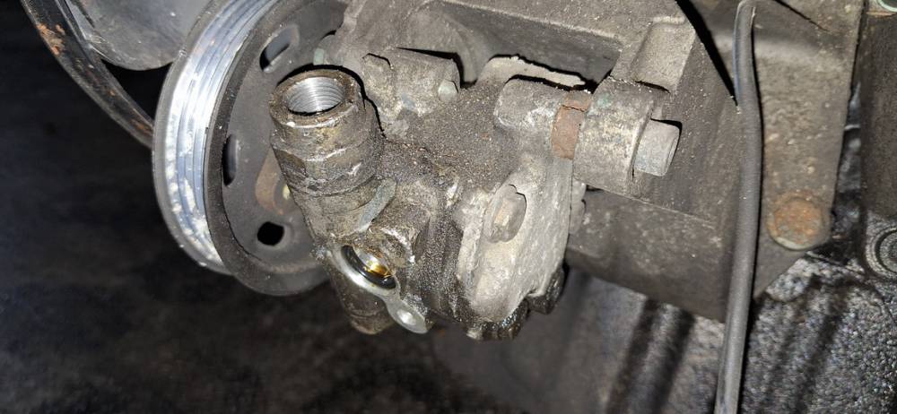 038145255d used Pump assembly - Power steering pump Volkswagen Passat ...