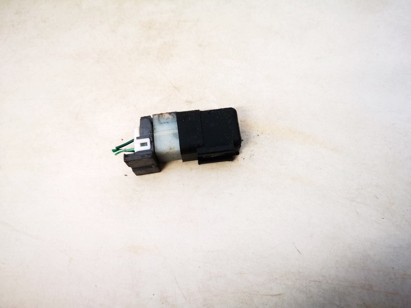 2563079960 used Relay module Nissan Almera Tino 2000 2.2L - EIS01382000 ...