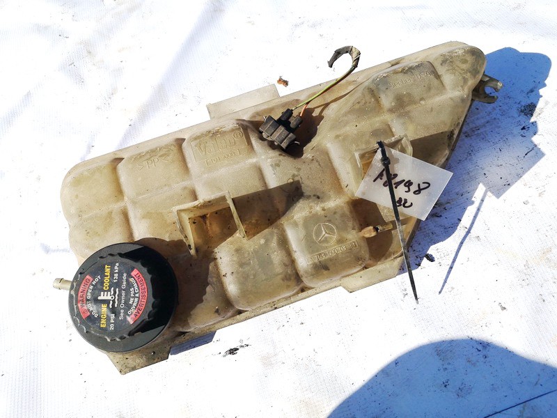 a1635000349 used Expansion Tank coolant (RADIATOR EXPANSION TANK BOTTLE ...