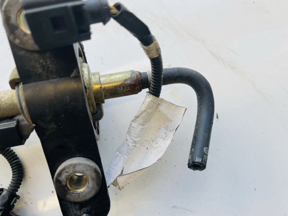 4B0963303 200026601 Webasto Fuel Pump Volkswagen Passat 2000 ...