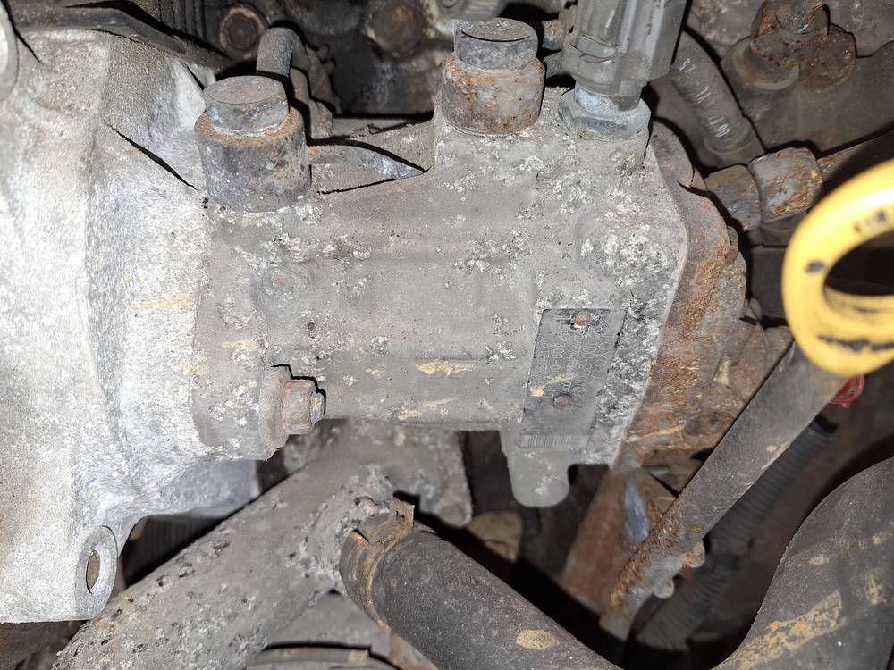 2210027010 097300-00177 High Pressure Injection Pump Toyota Corolla ...