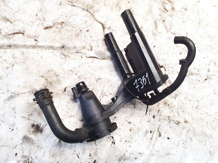 7h2q6a785bb used Vacuum pump - Breather (PCV Engine Breather Valve ...